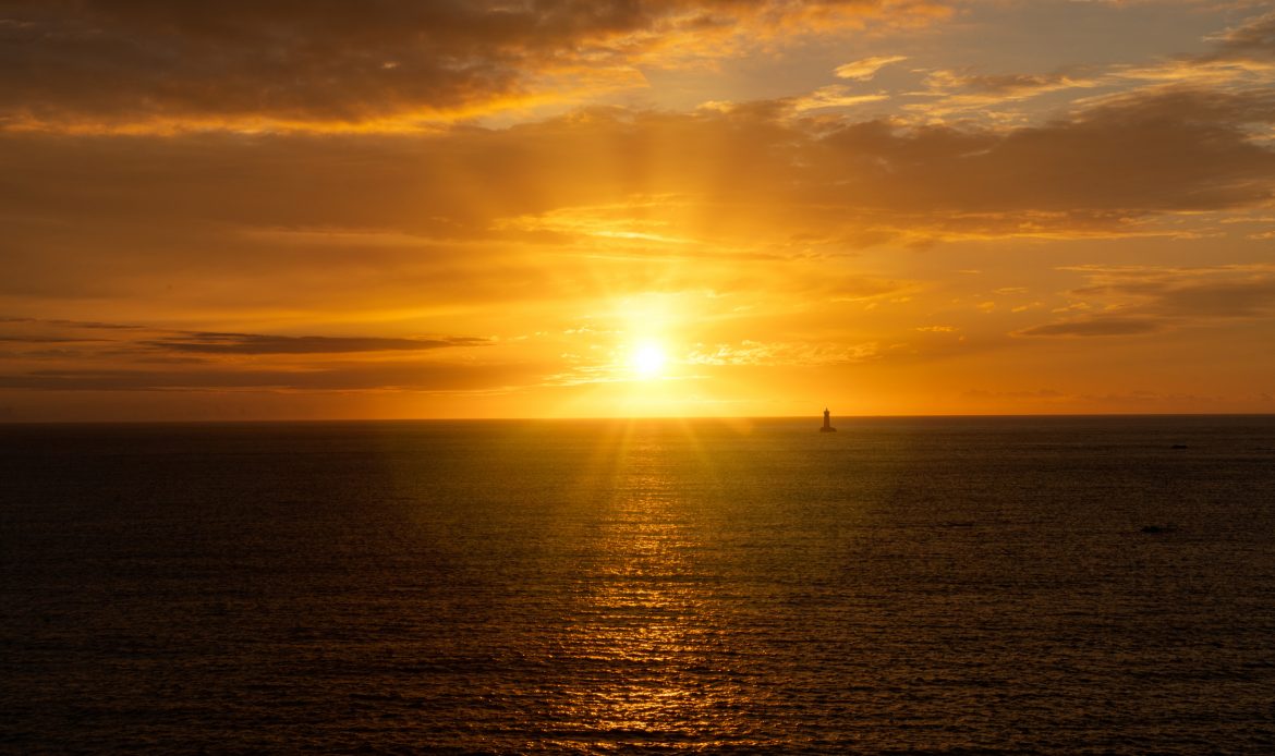 Les 8 meilleurs spots de Surf en Bretagne - Chéri fais tes valises