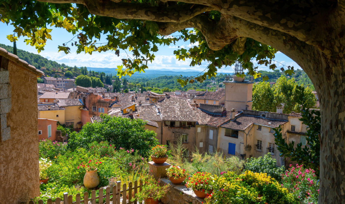 Top 10 des Plus Beaux Villages du Var à visiter absolument en 2025 ...