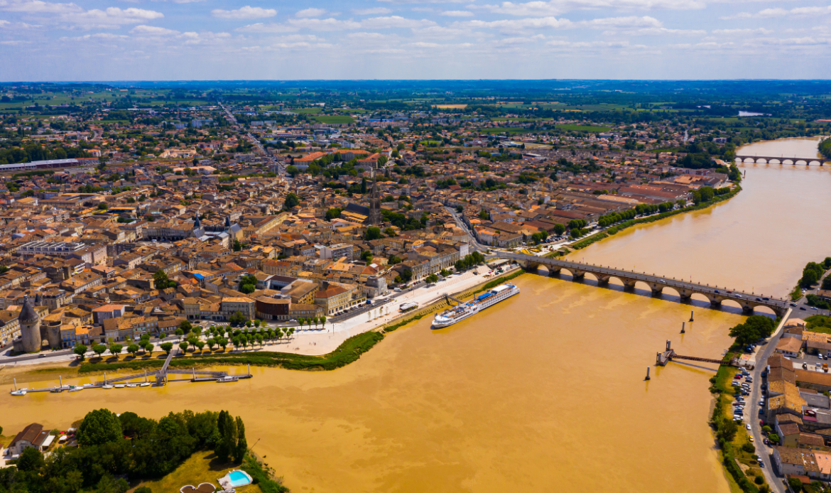 Top 6 des plus beaux villages autour de Libourne - Chéri fais tes valises