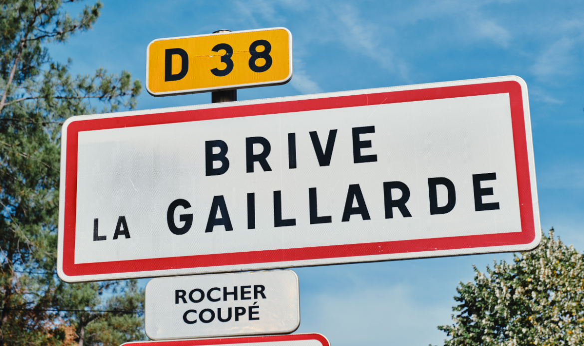 Top 7 des plus beaux villages autour de Brive La Gaillarde - Chéri fais ...