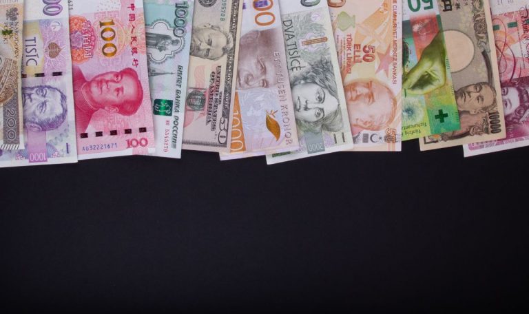 Convertisseur de Devises : L'outil pour voyager librement - Chéri fais ...