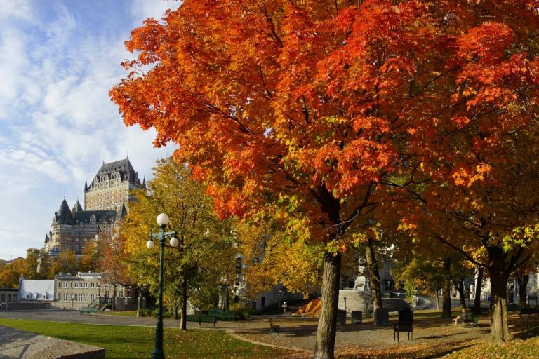 Couleurs d'automne au Québec : 10 destinations spectaculaires à ...